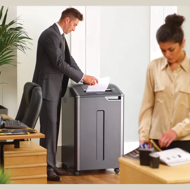 Fellowes Powershred 425i Strip Cut P2 Paper Shredder - 40 Sheet